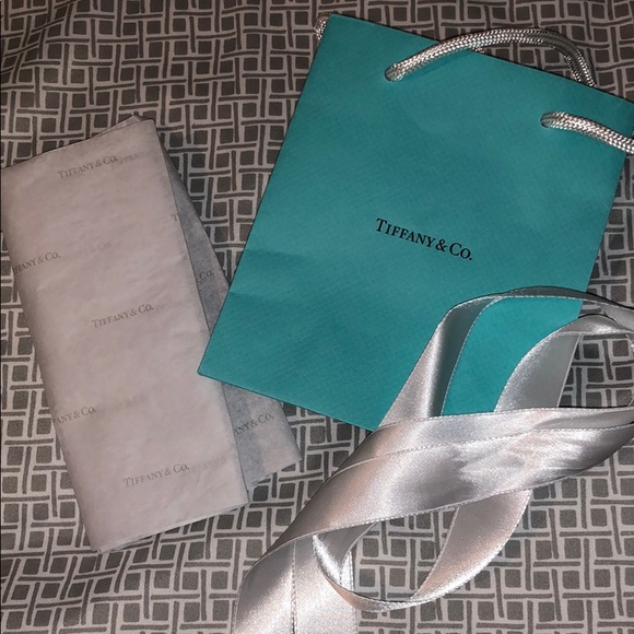 Tiffany & Co. | Party Supplies | Tiffany Gift Wrap Set | Poshmark